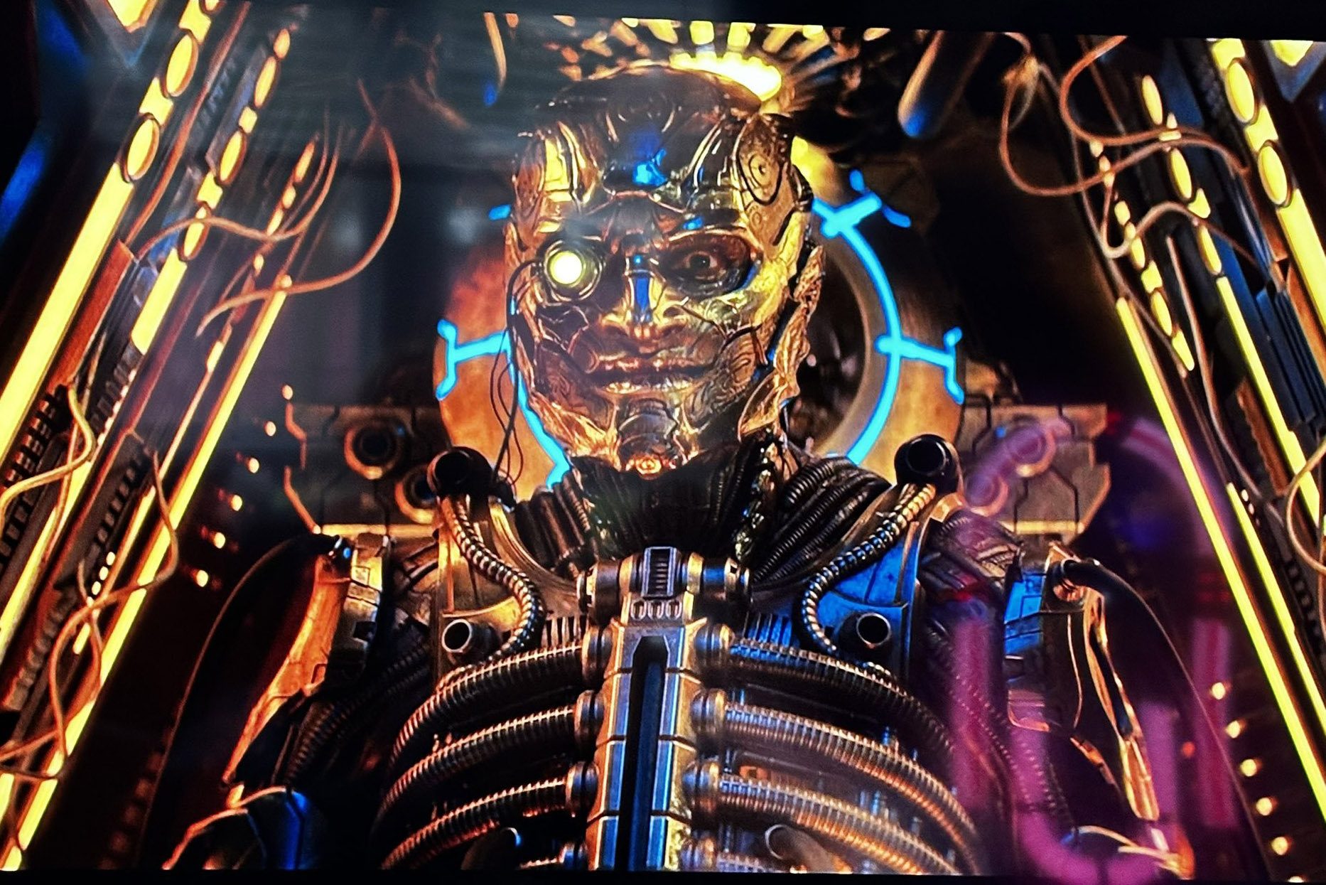 Recap: Doctor Who Battles Robots And New Passenger - Six Degrees of Geek